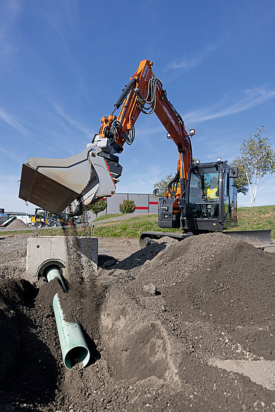 baumagazin-online.de: KTEG P-Line: neuer Standard für die Bau-, Umschlag- und Kompaktindustrie